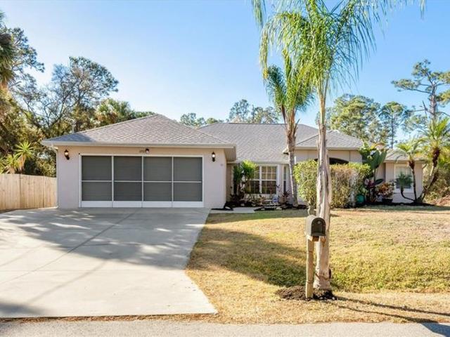 3707 Giblin Dr, North Port, FL 34286