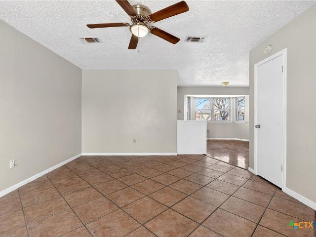 3707 Griffin Drive