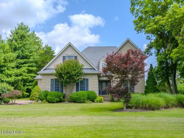 3707 High Crest Ct, Crestwood, KY 40014