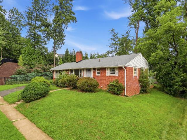 3707 John Marshall Drive