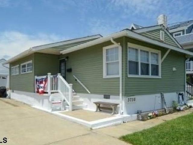 3708 Oxford Ln, Ocean City, NJ 08226