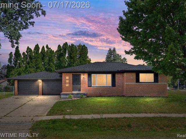 3708 Baybrook Dr, Waterford Township, MI 48329