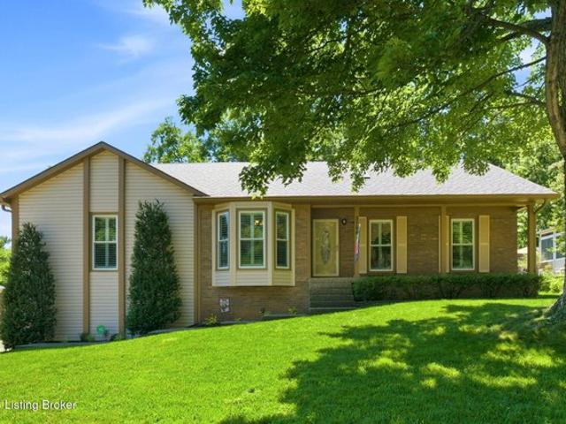 3708 E Locust Cir, Prospect, KY 40059