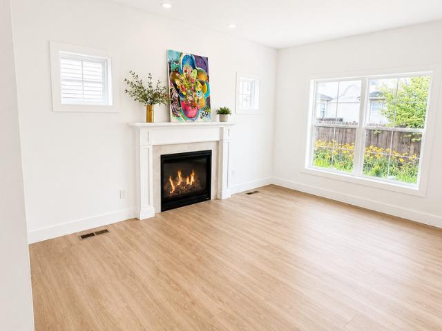 3708 Lighthouse Pointe
