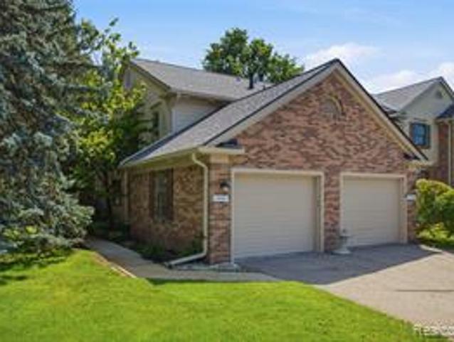 37091 Kirkshire Court