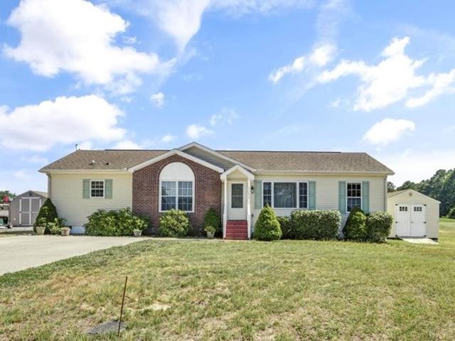 37092 Horizon Ct, Greenbackville, VA 23356