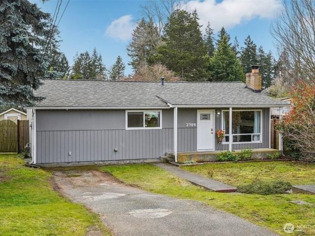 3709 NE 9th Ct, Renton, WA 98056