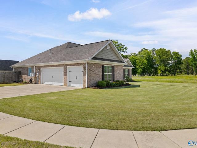3709 Chartwell Court