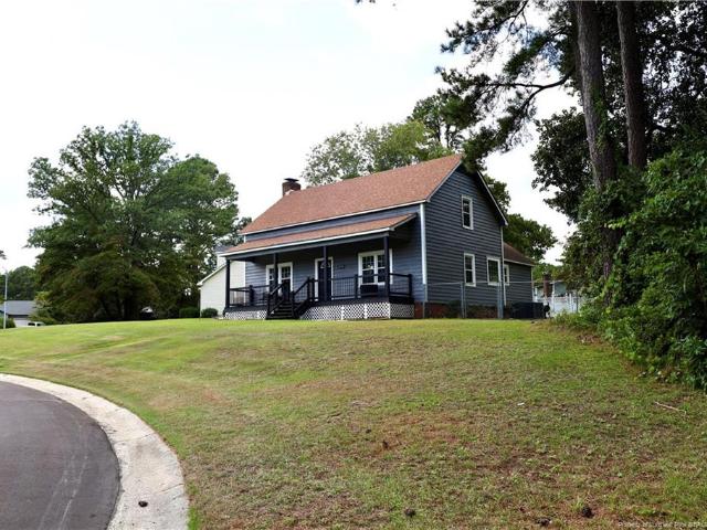 3709 Clearwater Drive