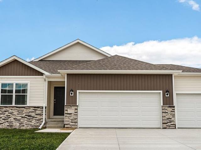 3709 Rueben Dr, Marion, IA 52302