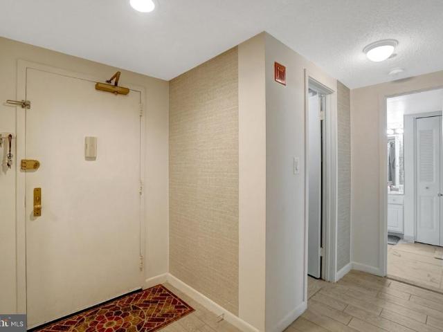 3709 S George Mason Drive # 415E