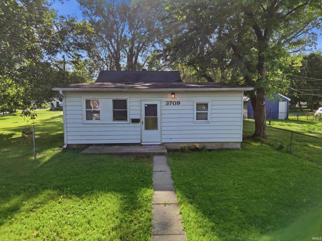 3709 South Park Drive