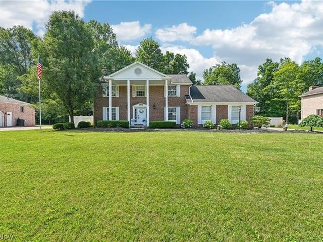 3709 Tippecanoe Pl, Canfield, OH 44406