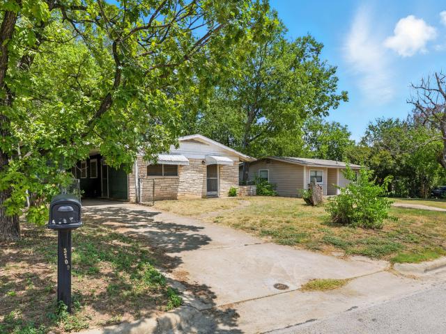 3709 Tower View Ct, Austin, TX 78723 | MLS #1278 | Compass