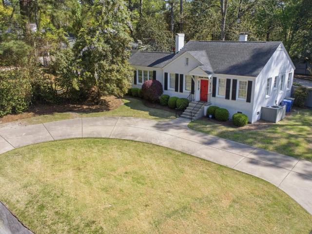 3700 MacGregor Drive