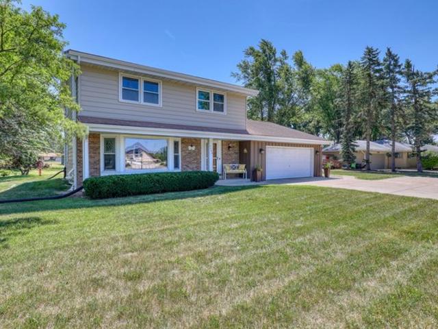 3700 N Calhoun Rd, Brookfield, WI 53005