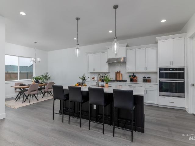 3700 N San Carlos Way
