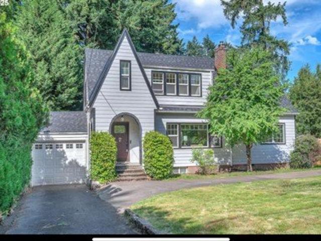 3700 NE Maywood Pl, Portland, OR 97220