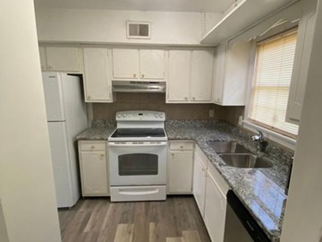 3700 Bush River Rd Apt F4, Columbia, SC 29210