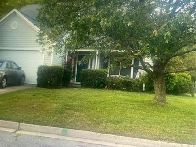 3700 Bridle Path Ln, Suffolk, VA 23435