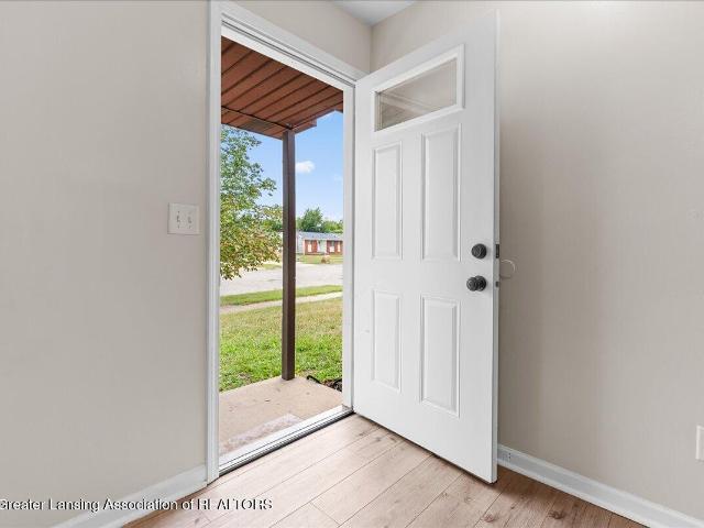 3700 Coachlight Common Street