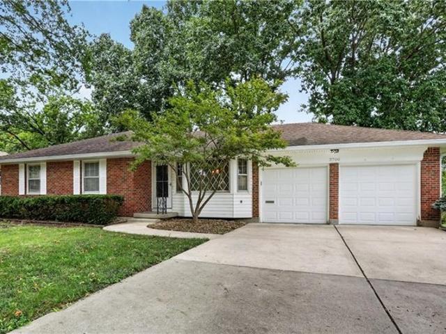 3700 Harvard Ave, Independence, MO 64052