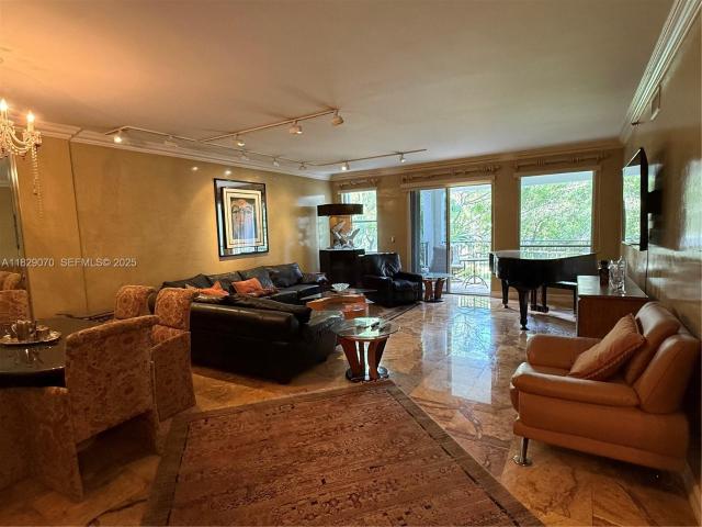 3700 Island Blvd, Unit C203, Aventura, FL 33160 | MLS #A11829