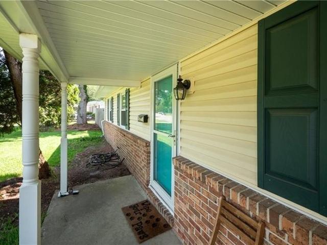 3700 Kings Point Arch, Virginia Beach, VA 23452