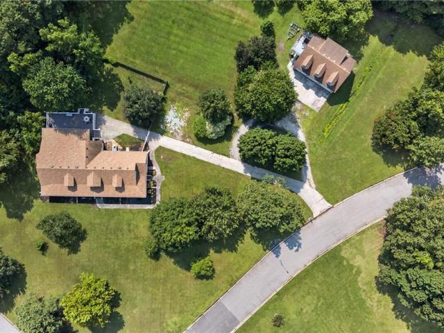 3700 Riverwood CRES
