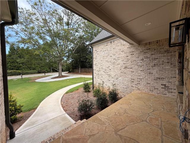 3700 Robinson Road NE