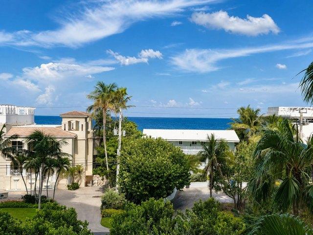 3700 S Ocean Blvd Apt 404, Highland Beach, FL 33487