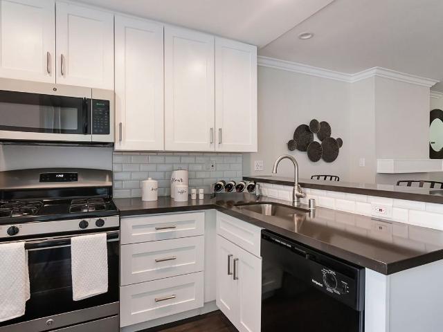 3700 Sepulveda Apartments 1 Bedroom Apartment for Rent at 3700 S Sepulveda Blvd, Los Angeles, CA 90034 Palms