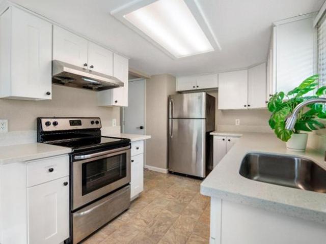 3700 Tully Rd #60, Modesto, CA 95356