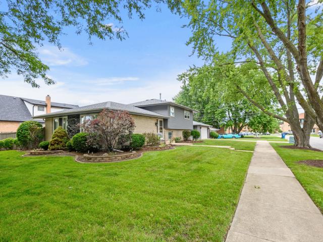 3700 W 120th Place