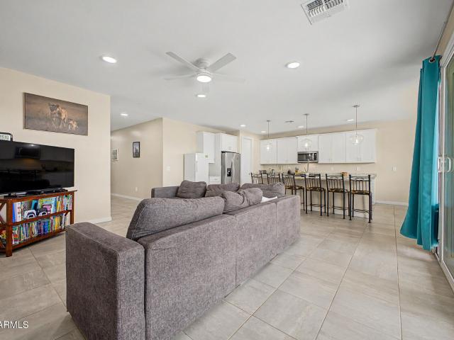 37013 W LA PAZ Street