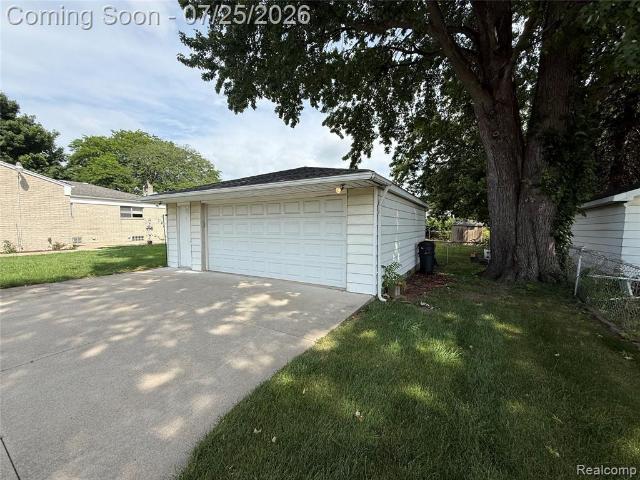 37018 Tamarack Drive