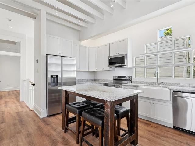 3701 Magazine Street, 2A, New Orleans, US, LA