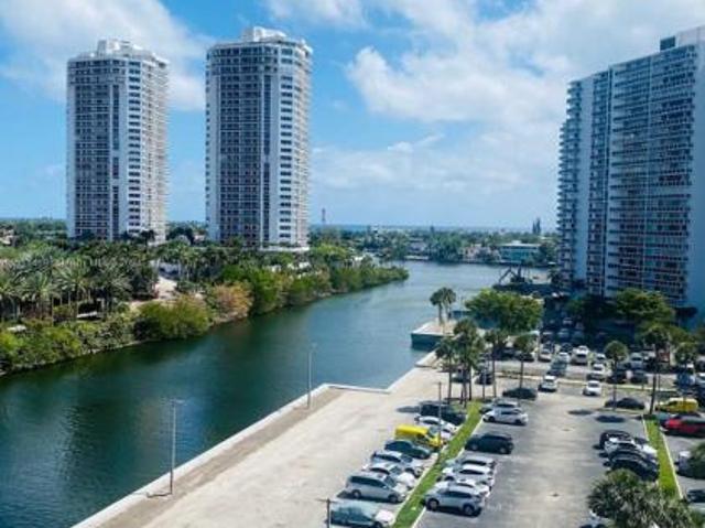3701 N N Country Club Dr #801, Aventura, FL 33180