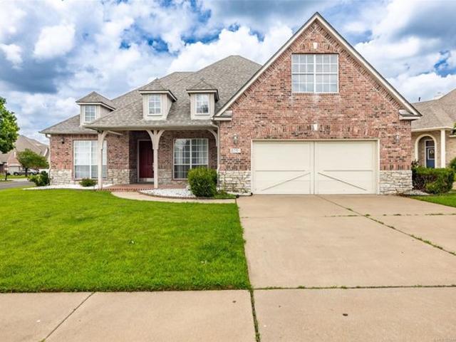 3701 N Narcissus Ave, Broken Arrow, OK 74012