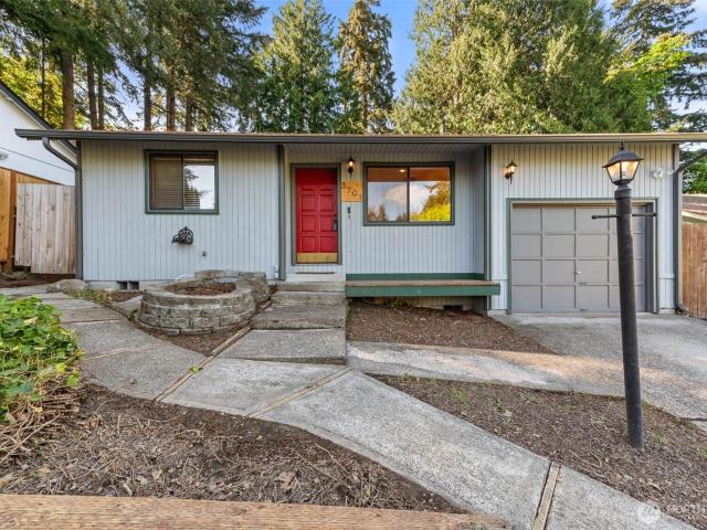 3701 Autumnwood Court SE