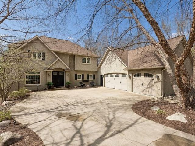 3701 Blackhawk Rd, Eagan, MN 55122