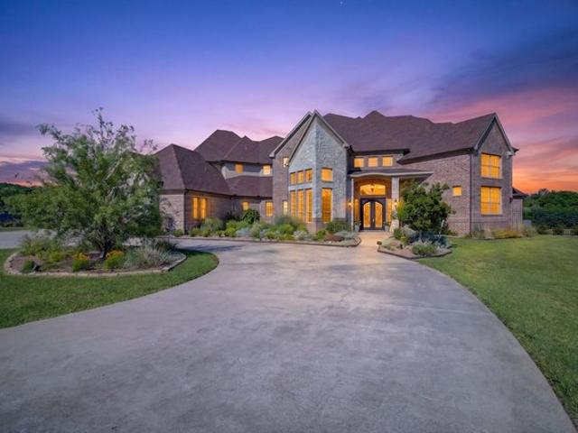 3701 Canyon Pass Trl, Burleson, TX 76028