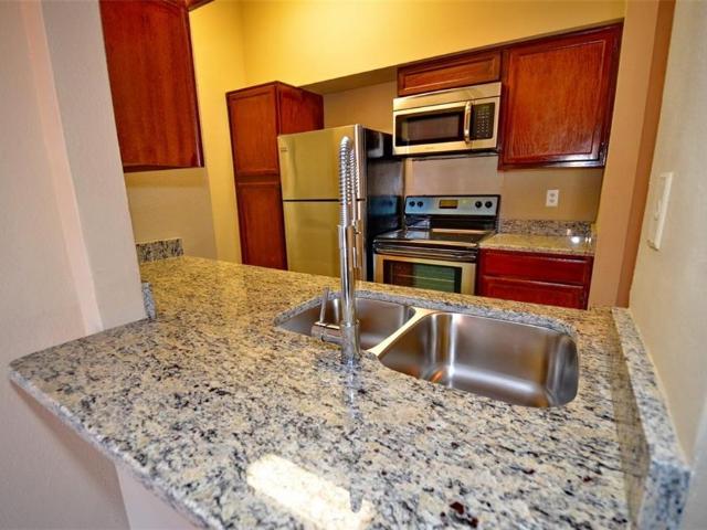 3701 Cedarplaza Lane # 305