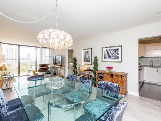 3701 Country Club Dr N #1002, Aventura, FL 33180