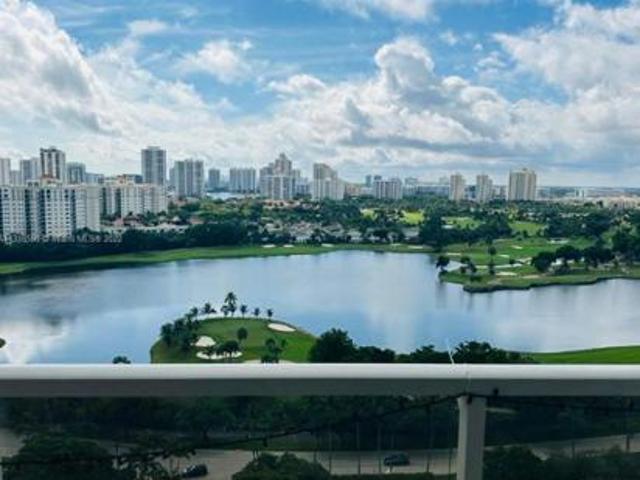 3701 Country Club Dr N #2105, Aventura, FL 33180
