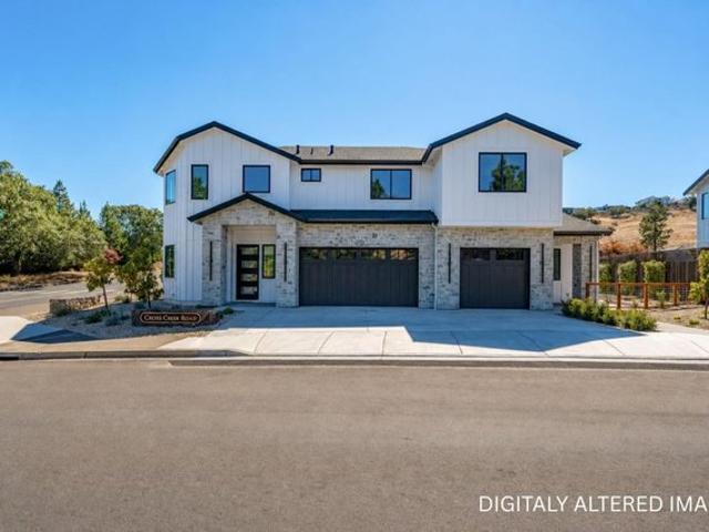 3701 Cross Creek Rd, Santa Rosa, CA 95403