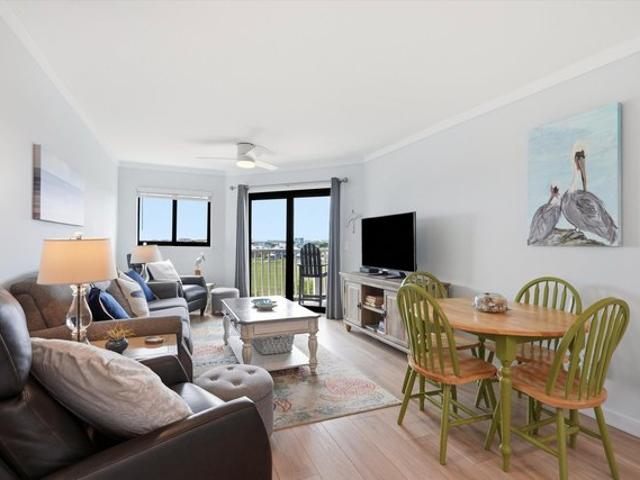 3701 Dock Site Rd Apt 304, Edisto Beach, SC 29438