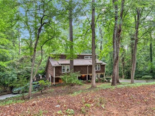 3701 Finger Crk SW, Lilburn, GA 30047