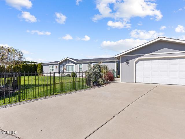 3701 Gun Club Rd, Unit 163, Yakima, WA 98901 | MLS #26 1069 | Compass