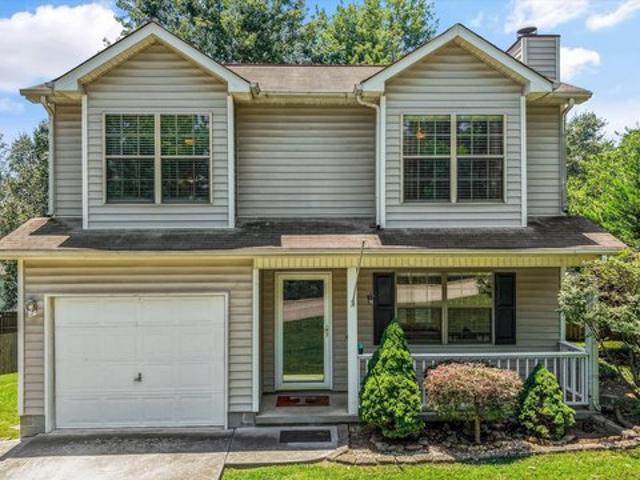 3701 Holgate Ln, Powell, TN 37849